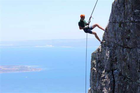 ABSEILING ADVENTURE - Great South Adventure